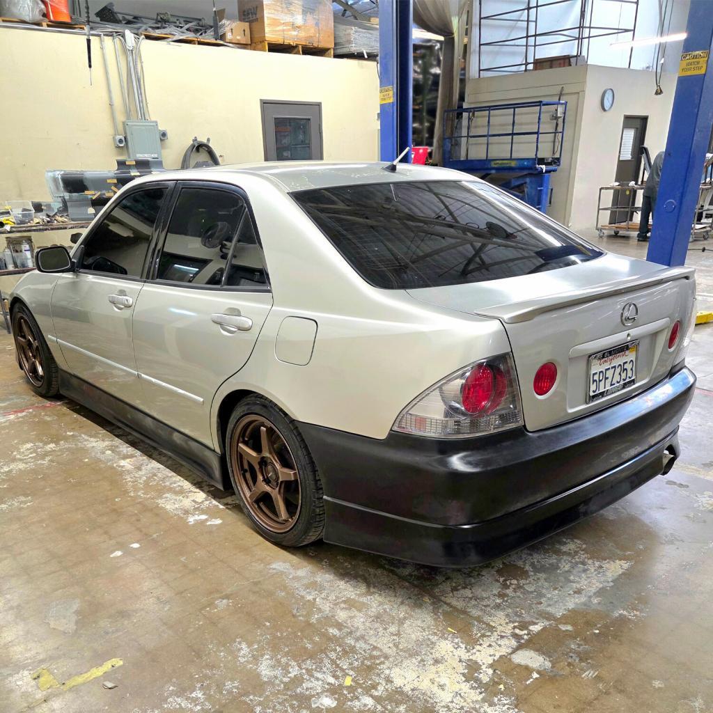 Lexus IS300 2000-2005 Polyurethane VTX Style 4 Piece Full Body Kit